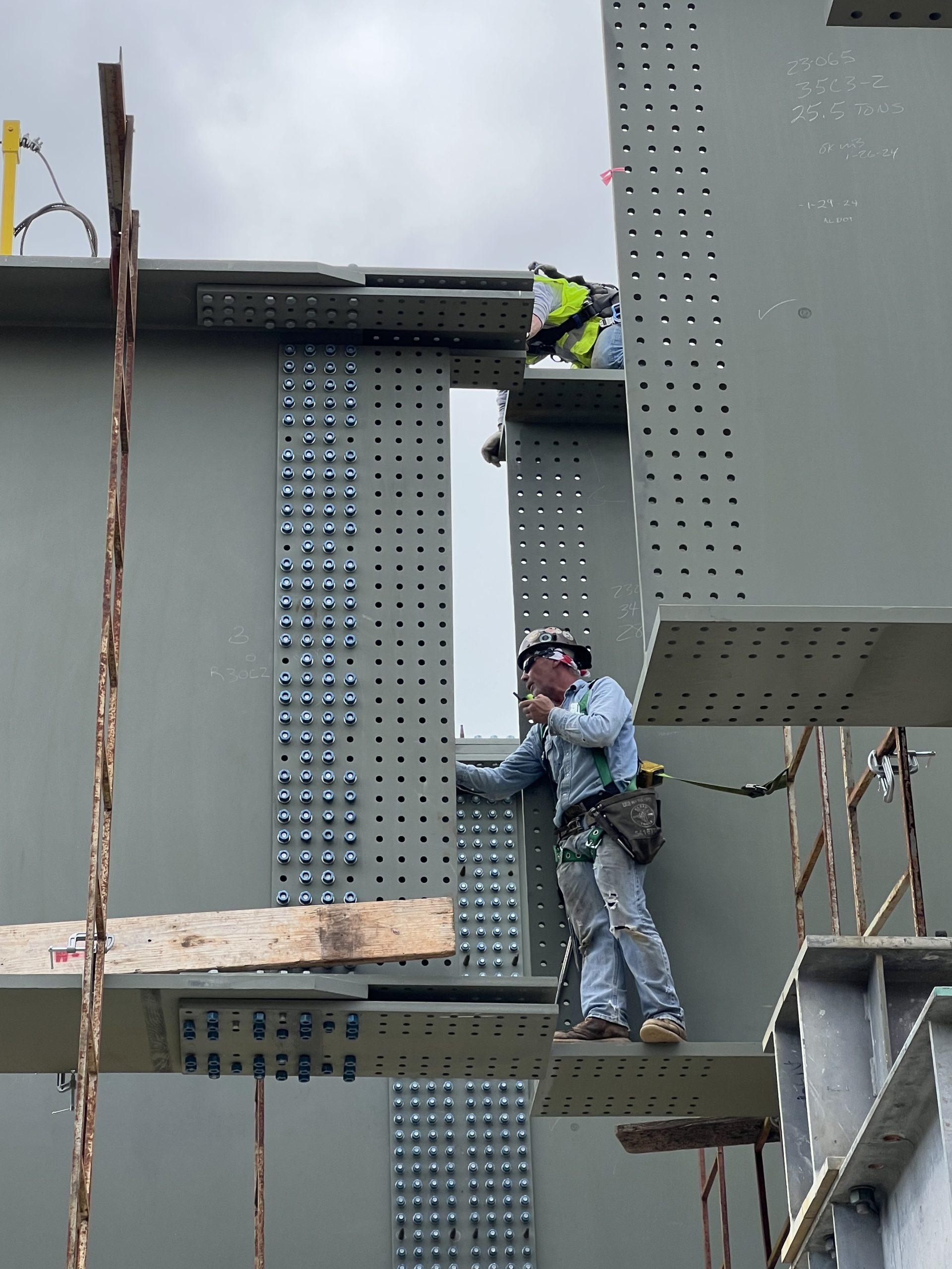 Girders installed for Alabama Highway 75 bridge in DeKalb County - 256 ...